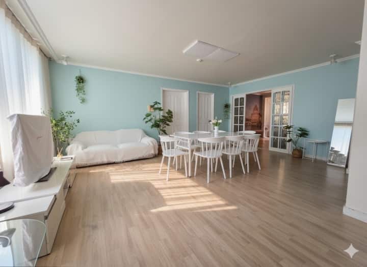 집처럼 편안한 숙소/방3개/욕실2개/침대3개/바베큐/ 취사가능 / 안산 한양대 /단체 숙소 - 선부