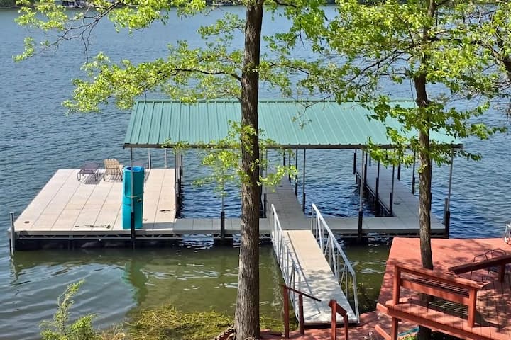 5br Log Home W/ Hot Tub & Dock On Lake Of Egypt - Marion, IL