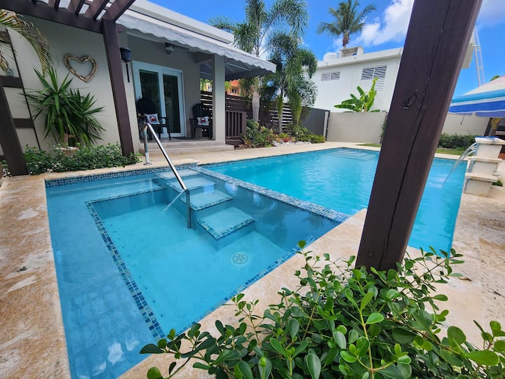 Casa De Playa Privada/piscina Privada/climatizada - Aguadilla