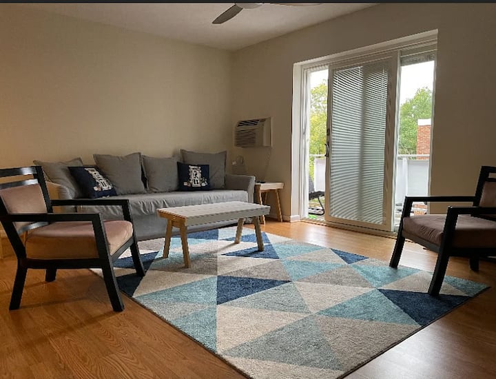Two Bedroom Apartment In Wakefield With Parking - Wakefield, MA