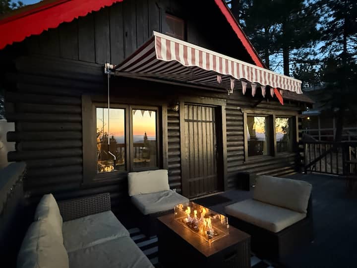 The Best Views And Vintage Cozy Cabin! - Running Springs, CA