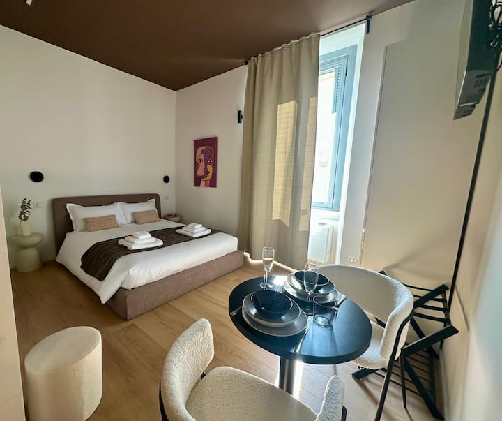Aura Milano Il Vostro Studio Sul Naviglio - Milan