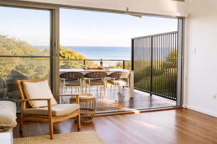 Bliss On The Beach | Ocean Views & Walk To Sand - Timbertown, Wauchope