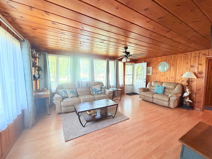 Mailye’s Cove In Caseville- Beadle Bay Island 3br - Caseville, MI