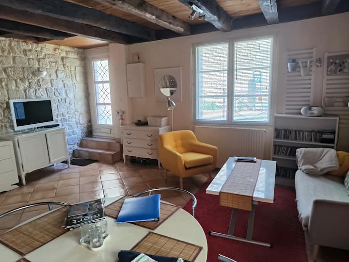 Maison De Ville Dans L'hypercentre 4-5 Personnes - Niort