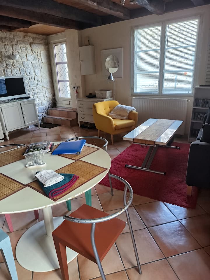 Maison De Ville Dans L'hypercentre 4-5 Personnes - Niort