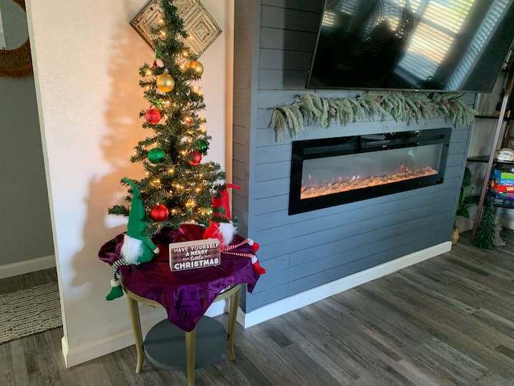 Beautiful 3 Bedroom House Quite Neighborhood - Panama City, FL