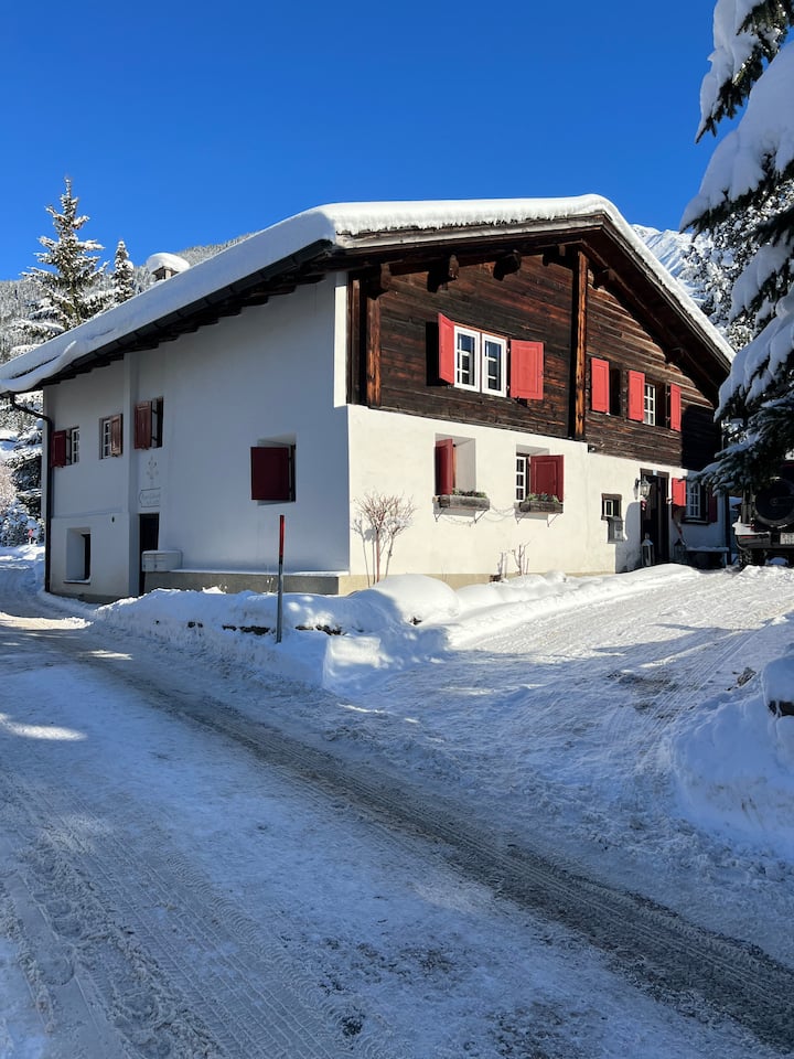 Charming Chalet In Klosters - Klosters-Serneus
