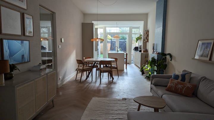 Lovely Home With Garden And Free Parking. - Scheveningen