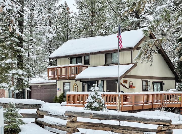 Your Winter Escape Cabin By Lassen Park - Lassen Volcanic National Park