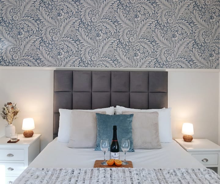 Tilly's House-couples Escape, Views, Beach 4 Miles - Marazion