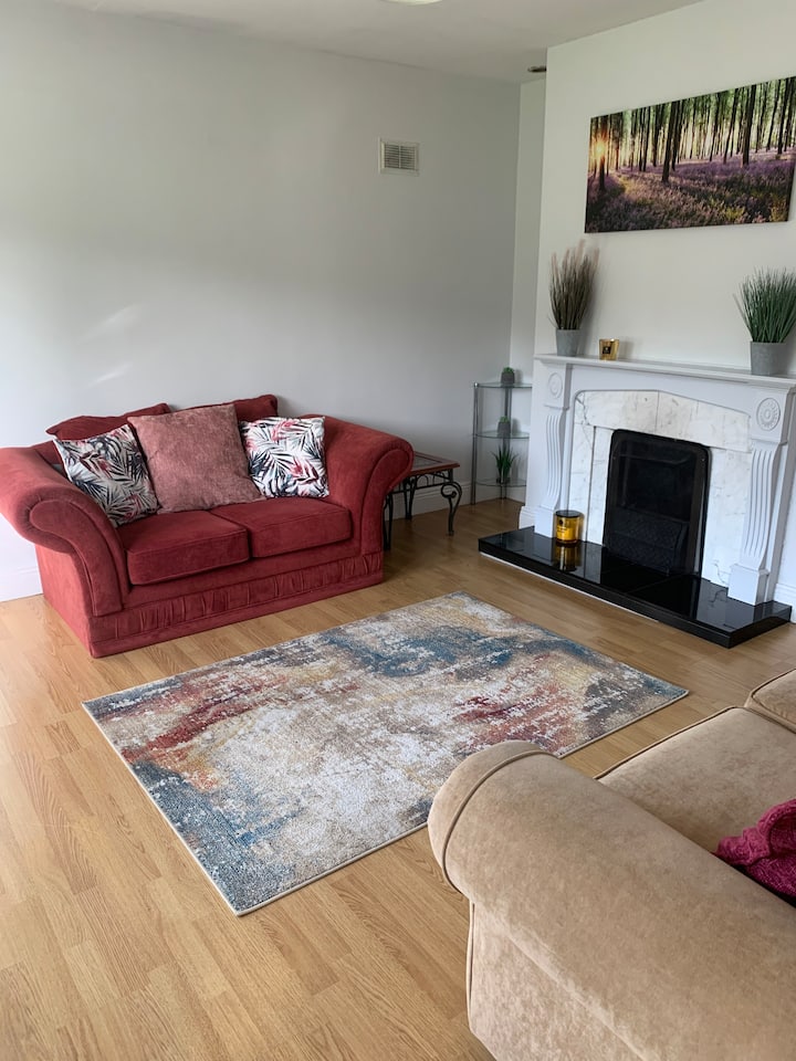 3 Bed Room Bungalow In Quite Cul De Sac 
Wexford - Wexford