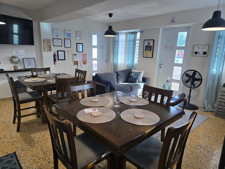 Magnolia 10 A 12  Huesped Con Un Ambiente Familiar - Puerto Rico