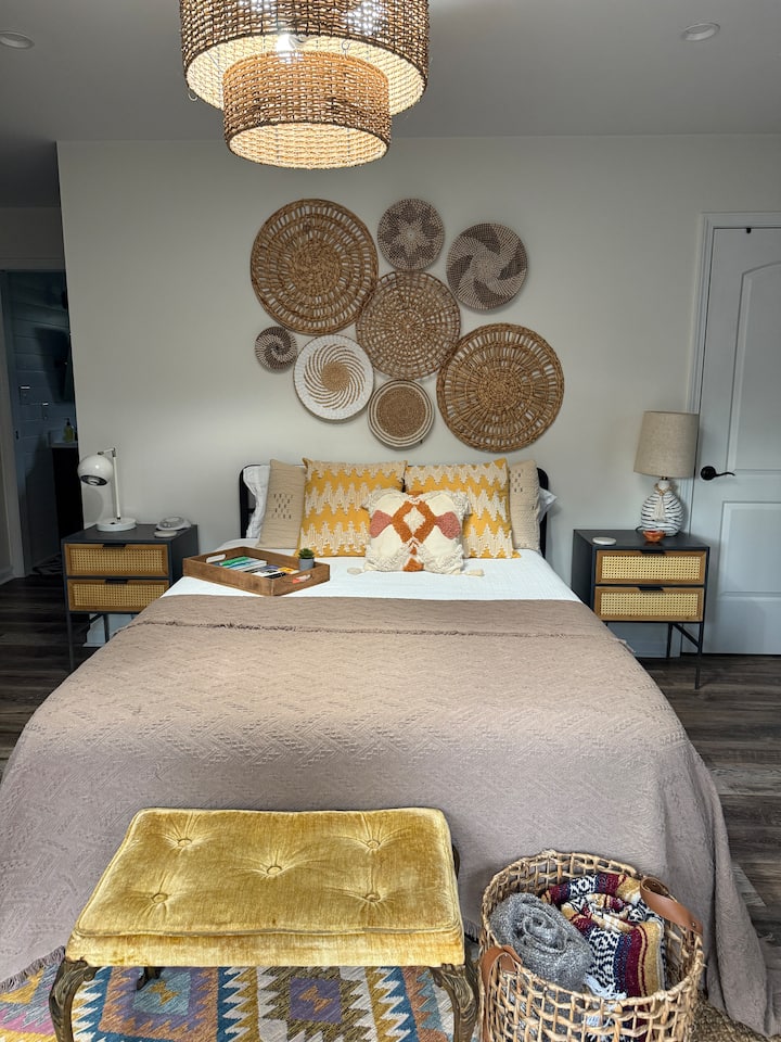 1 Bedroom Private Master Suite. New & Cute! - Chattanooga, TN