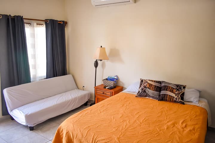 Acogedor Estudio Con Entrada Independiente - Cabo San Lucas