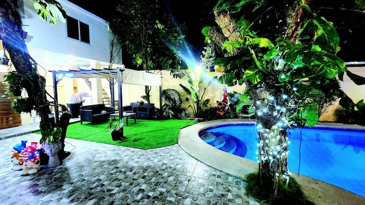 Tagaytay Pool Place - Alfonso