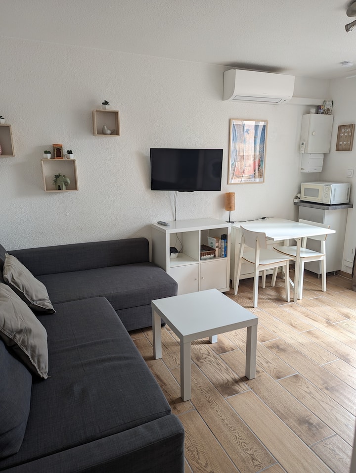 Joli T2 Terrasse, Parking , Plages à 200m - Sète