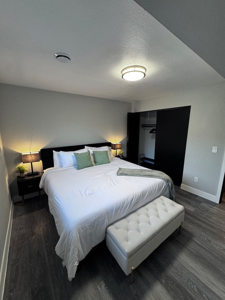 Relax In Your Home Away From Home - Richland, WA