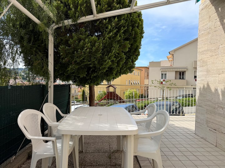 S027 - Sirolo, Apartment In The Center - Sirolo