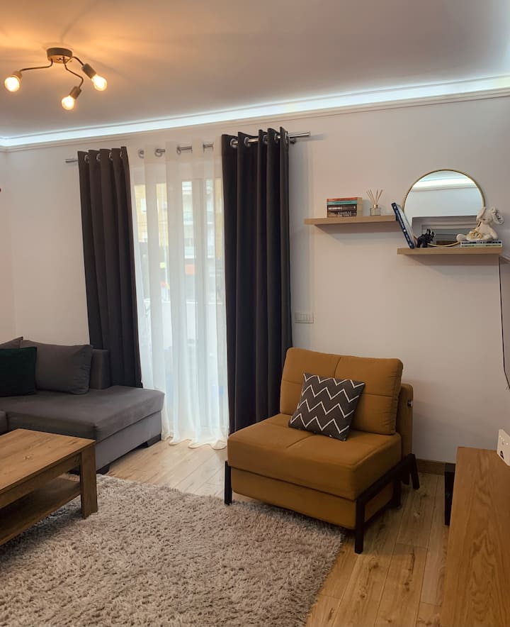 Kian’s Apartment - Himarë