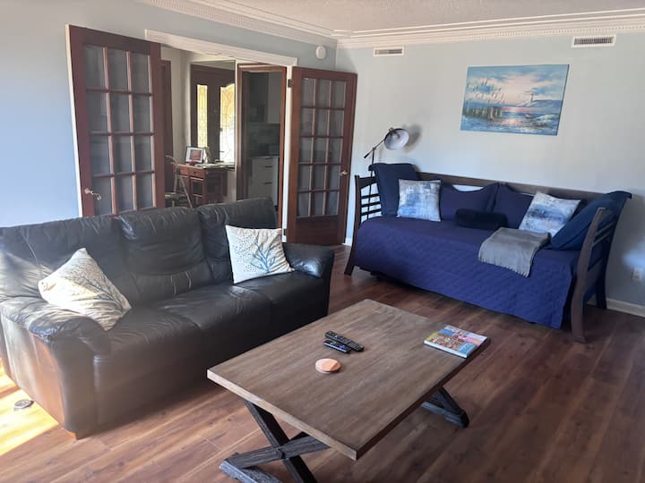 Convenient 5 Star Suite - Charleston, SC