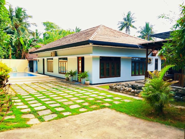 Abbi Holidays - Private Villa - Pool & Shisha Bar - Sri Lanka