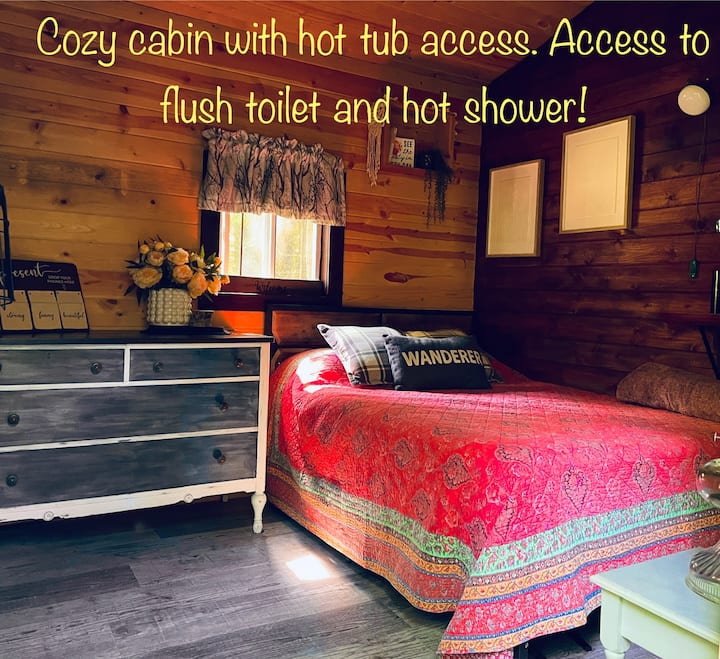 Angie's Canadaway Creek Cabin. Shared Hot Tub Acc - Fredonia, NY