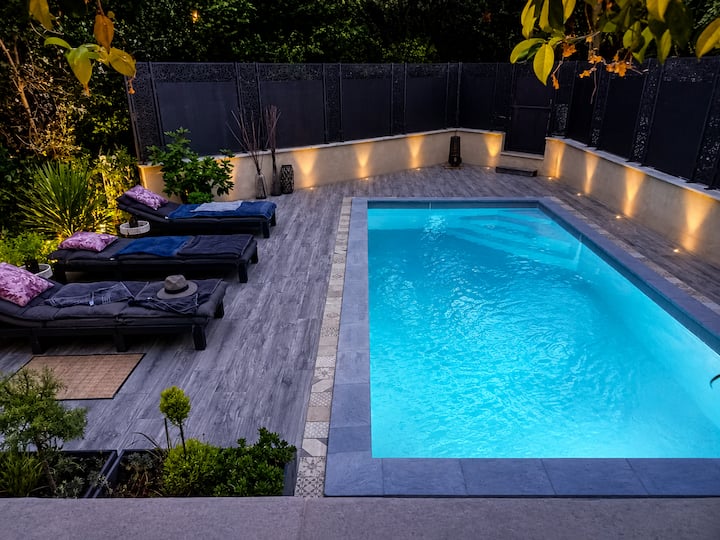 Maison De Charme Avec Piscine En Provence - La Roque-d'Anthéron