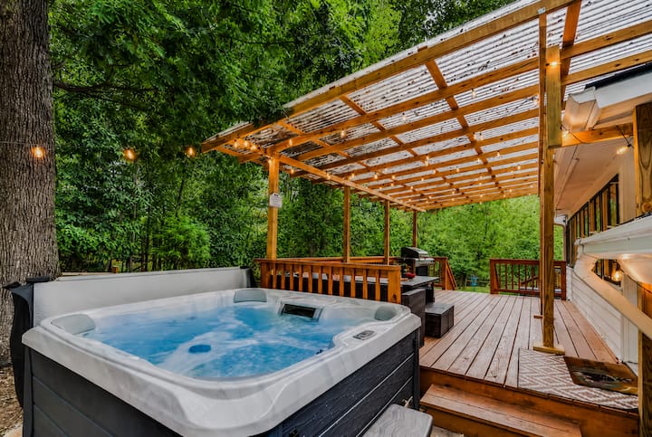 Secluded • Firepit • Games • 800mbps • Petsok • Wd - Massanutten, VA