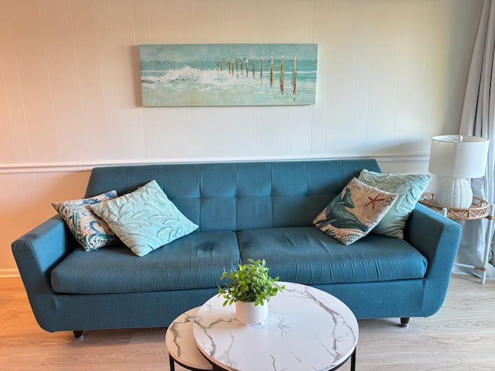2 Bedroom Condo W/ Pool Steps To Front Beach Iop - Isle of Palms, SC