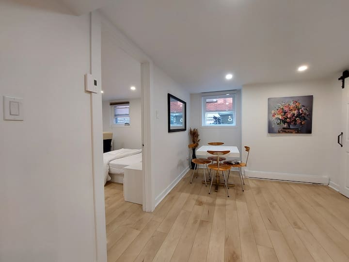 Brand New 1 Bedroom Apartment Near Metro - LaSalle