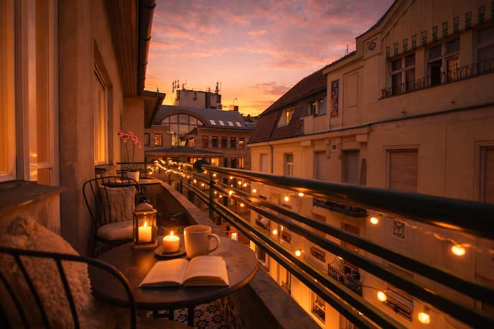 Top Floor Outdoor Shower On Terrace By Budapesting - Budapest
