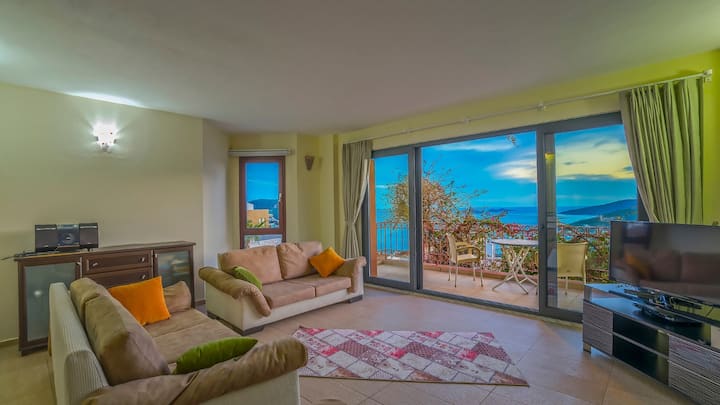 Kalkan, Kaş ,Muhteşem Manzaralı(villa Mutlu) - Kalkan