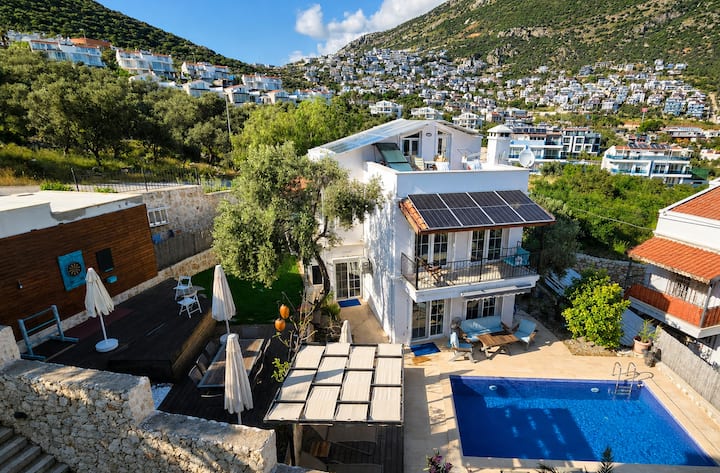 Private Pool Villa, Garden & Walk To Kalkan Centre - Turkey