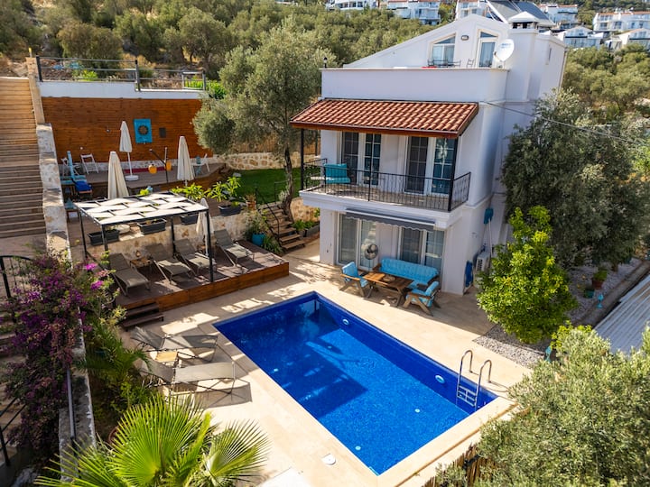 Private Pool Villa, Garden & Walk To Kalkan Centre - Turchia