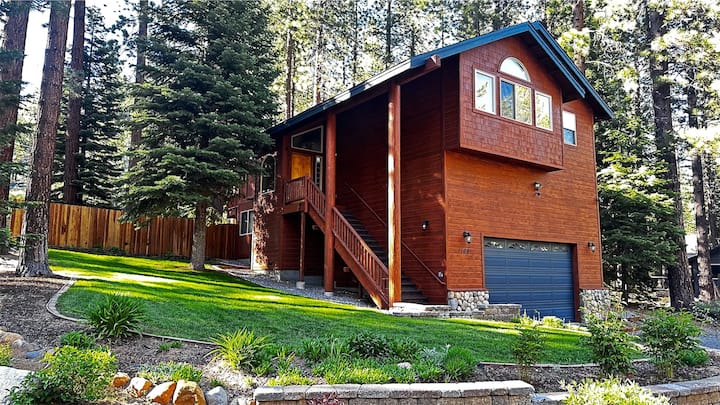 Grand Cabin Paradise - Beautiful Yard, Bbq, Forest - South Lake Tahoe, CA