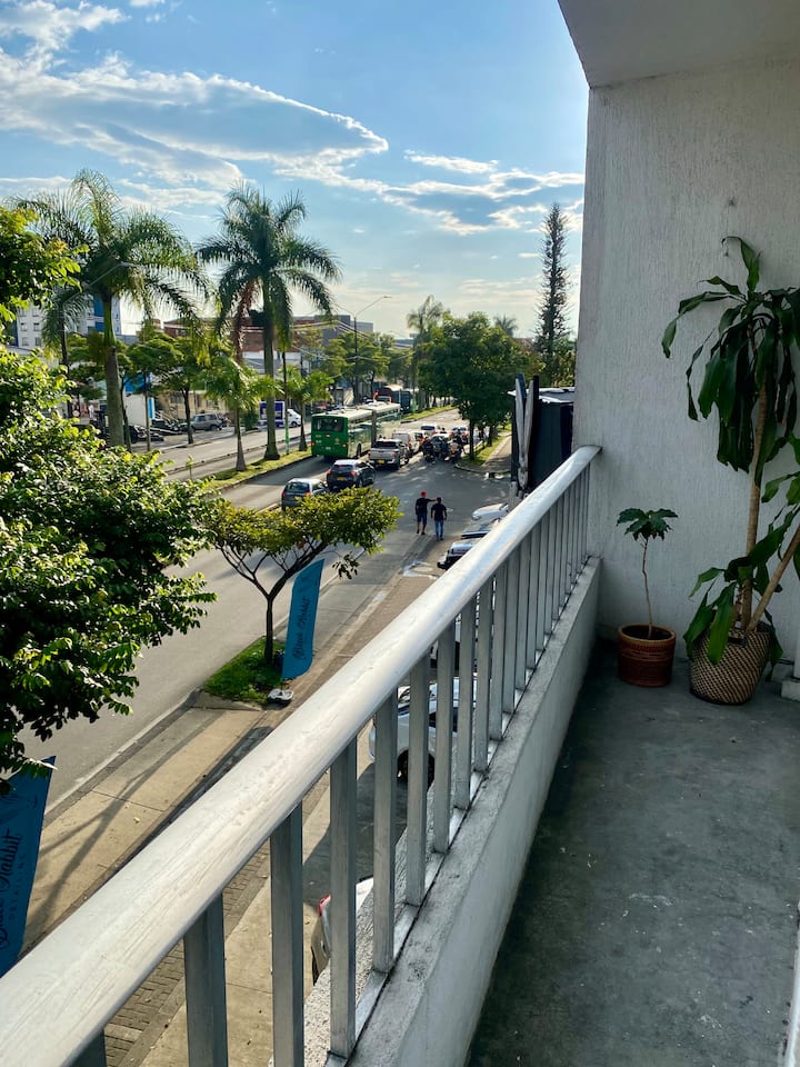 Apartaestudio Sobre La Avenida Principal - Pereira