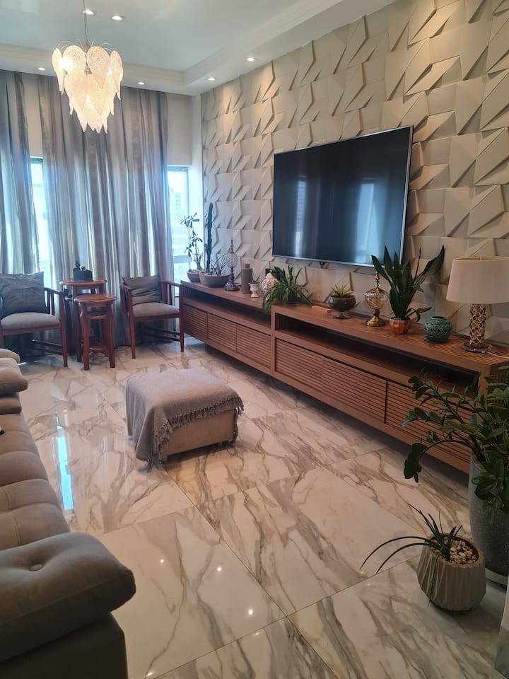 Apto Completo Com Ar E Garagem! - Goiânia