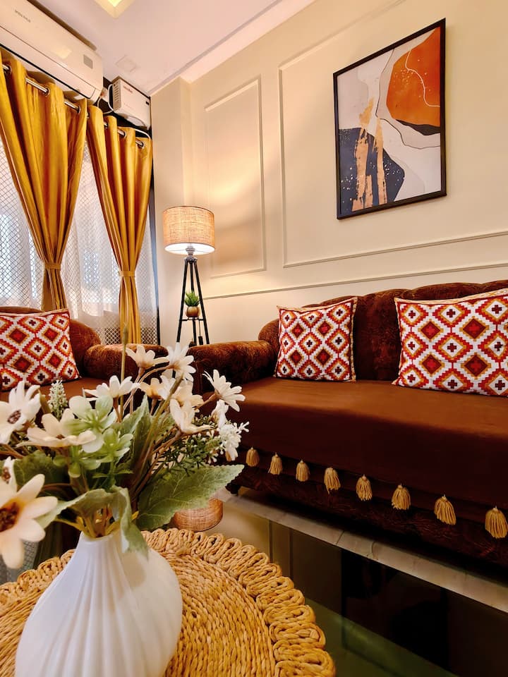 Joy's Inn : 3bhk Unit In Chandmari With View - Guwahati