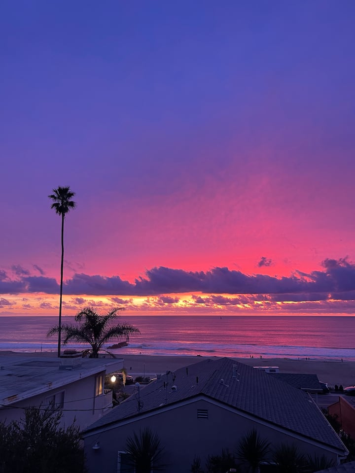 Beach House With Stunning Ocean Views! - Santa Monica, CA