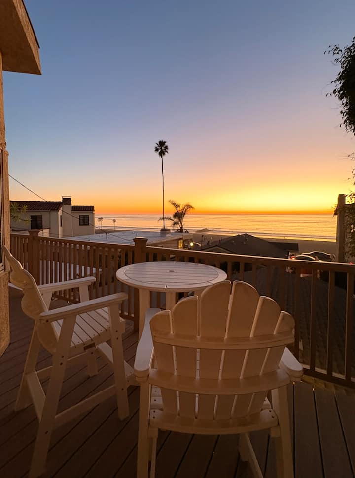 Beach House With Stunning Ocean Views! - Los Angeles, CA