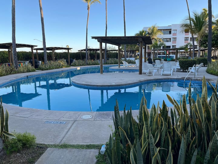 Condominio A 2 Cuadras De La Playa - Facturado - Mazatlan