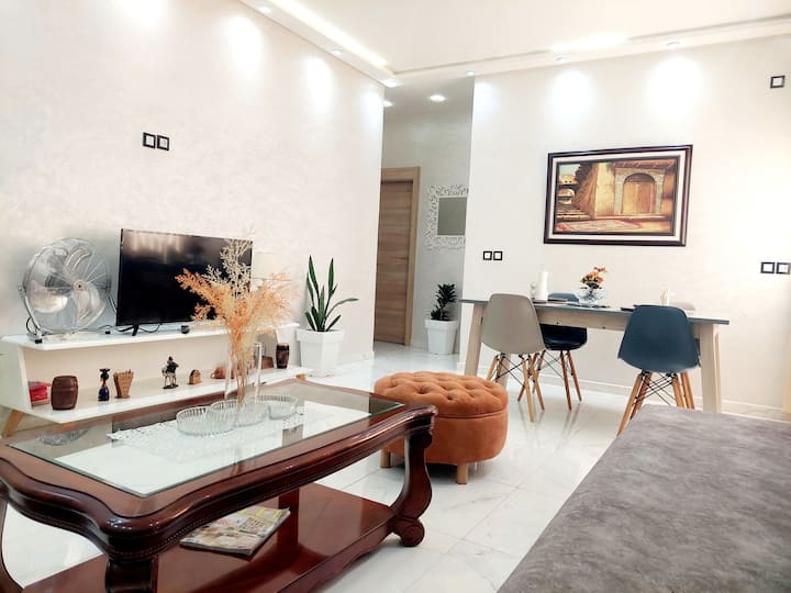 10 Min Médina, Très Beau Quartier Climatisé, Wifi - Fès