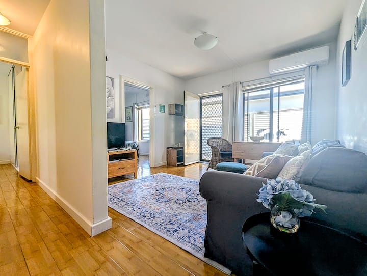 Just Right @ Hyde Park - Between Prestige & Boho - Adelaide