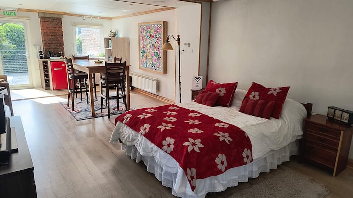 Inmejorable Ubicación. Exclusivo Loft Con Patio! - Punta Arenas