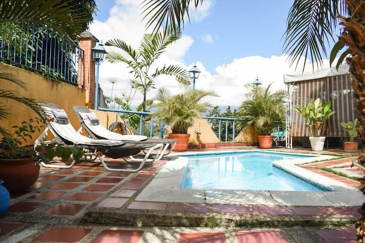 Acogedor Anexo En Zona Exclusiva - Venezuela