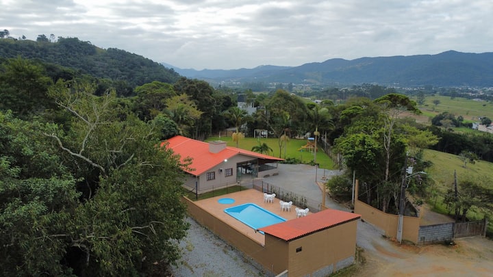 Casa De Campo 
Sítio Do Beirão - Santo Amaro da Imperatriz