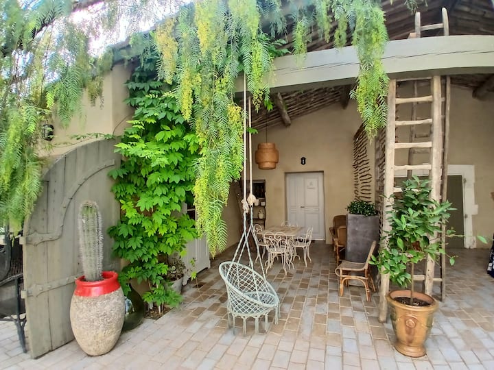 Gite à La Déco Originale Avec Extérieur Et Piscine - Pézenas
