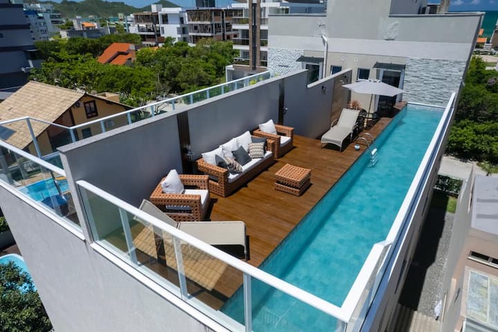 Casa Agradável Piscina E Vista Para Mar Mariscal - Bombinhas