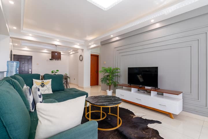 Exquisite 2 Bedroom Apartment With Stunning Views - Nairobi